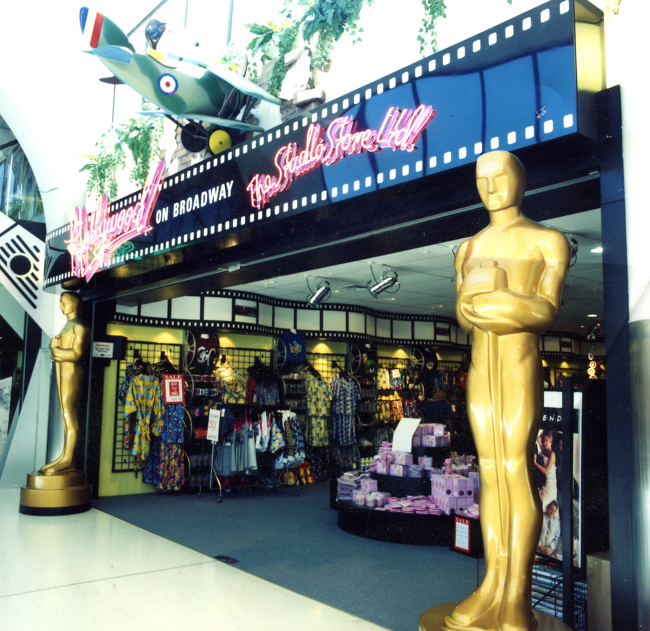 Themed Interiors – Bootleg