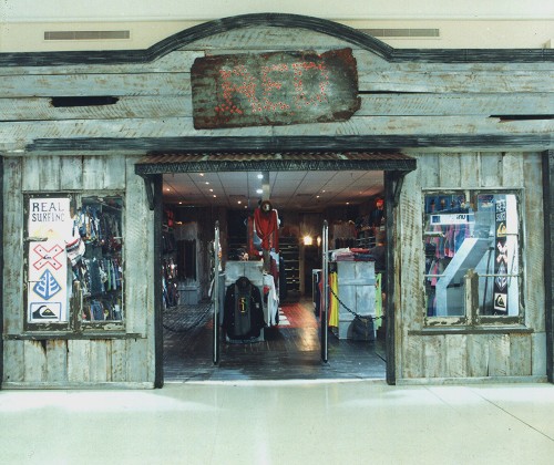 Themed Interiors – Bootleg